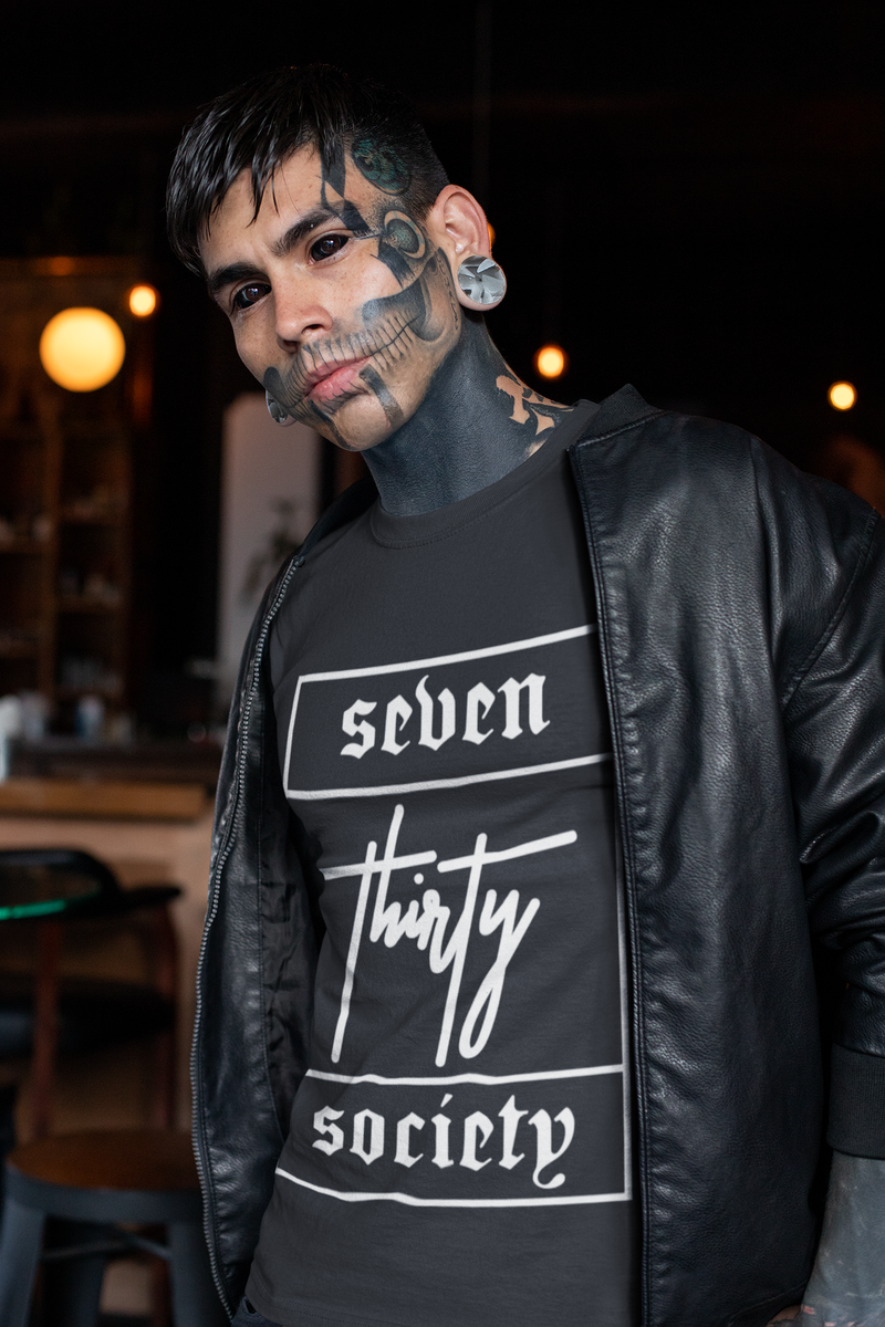 730 Logo T-Shirt – Addictive Kaos